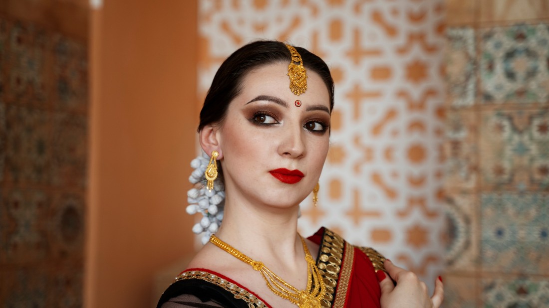 Diy Bridal Makeup Pros And Cons